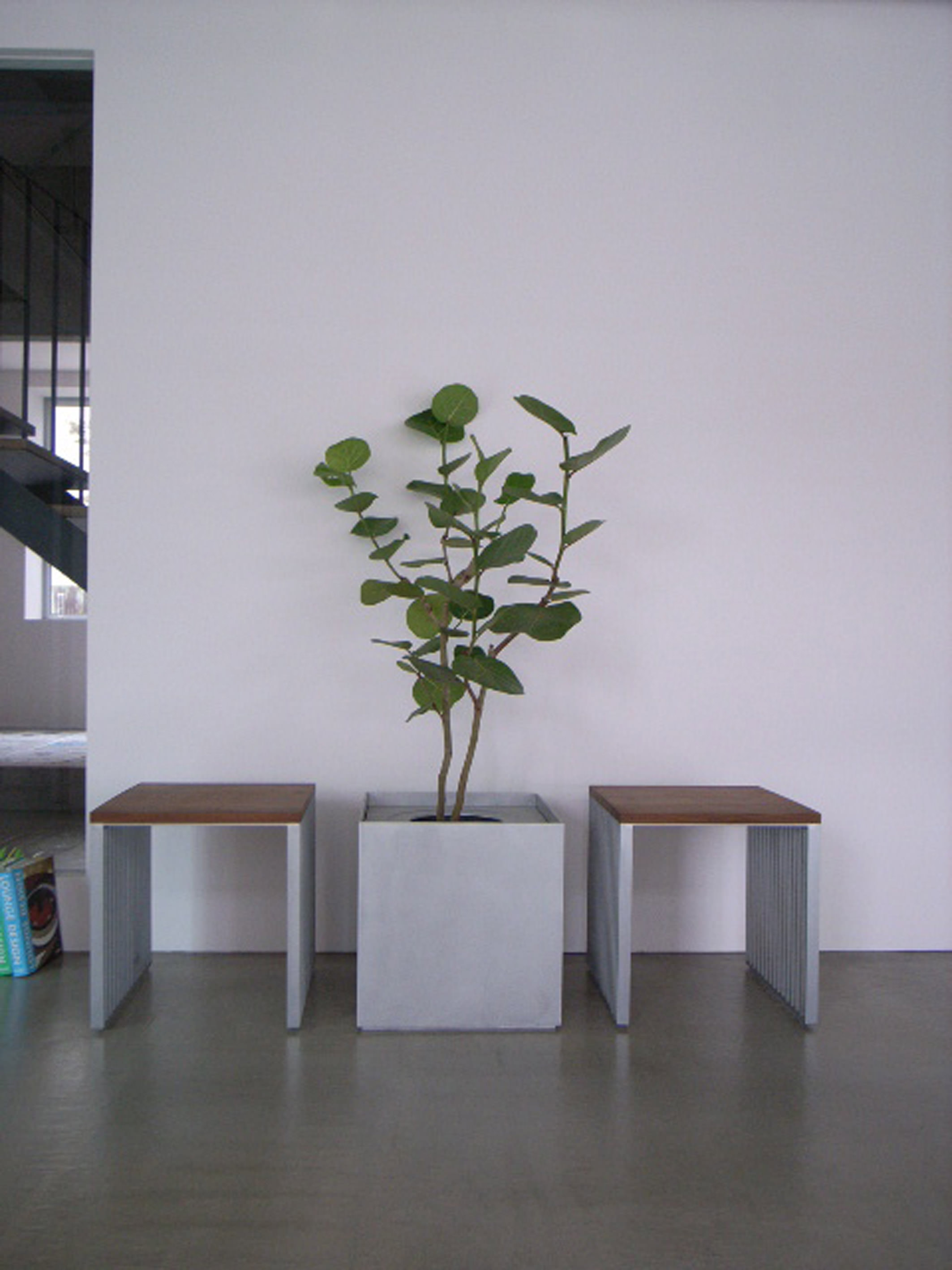 UZ planter | アルミ鋳物・アルミ鋳造 エフキャスト（Fcast） | 福岡